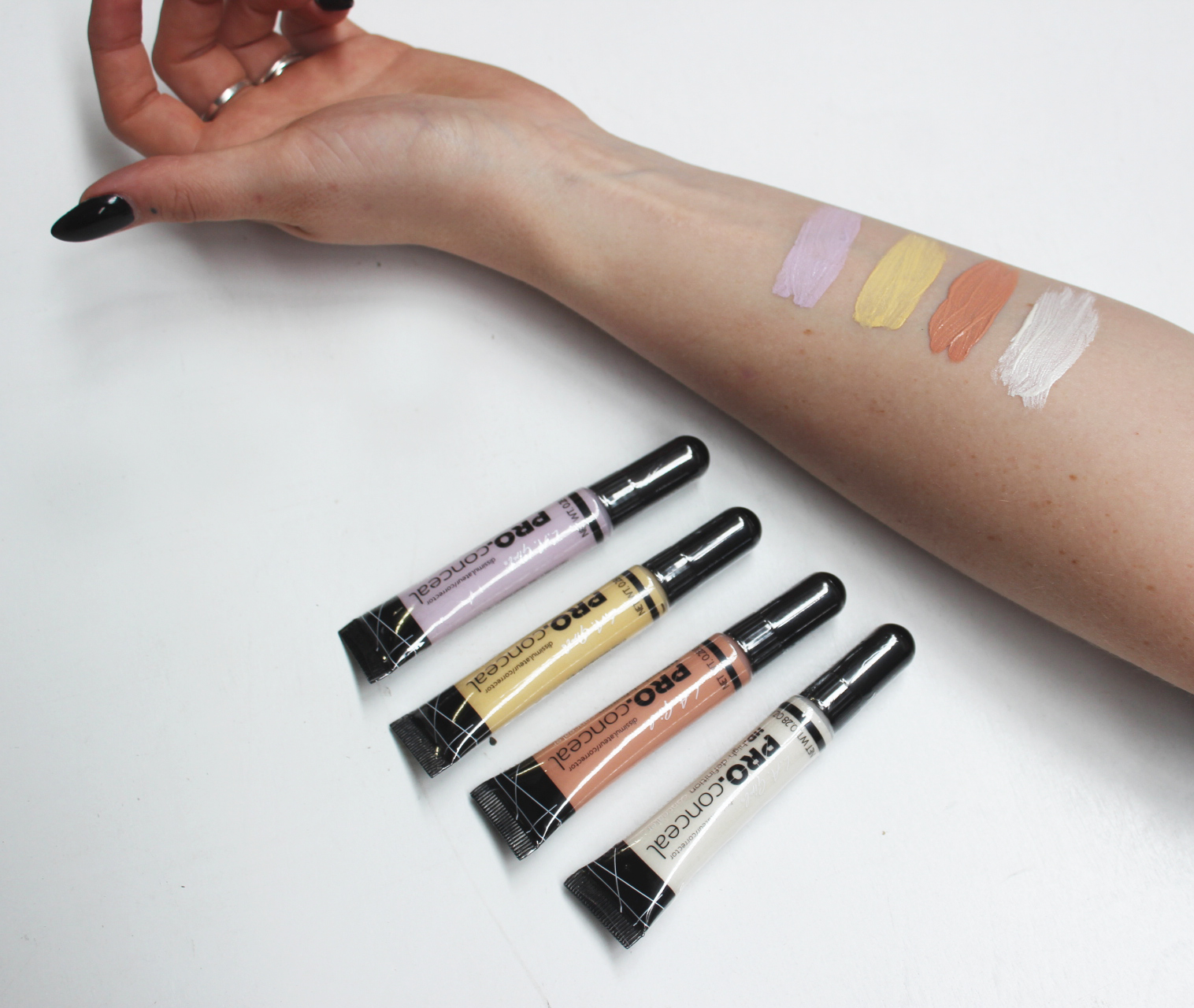 NEW SHADES LA Girl HD Pro Conceal High Definition Concealers Love new-shades-la-girl-hd-pro-conceal-high-definition-concealers-love