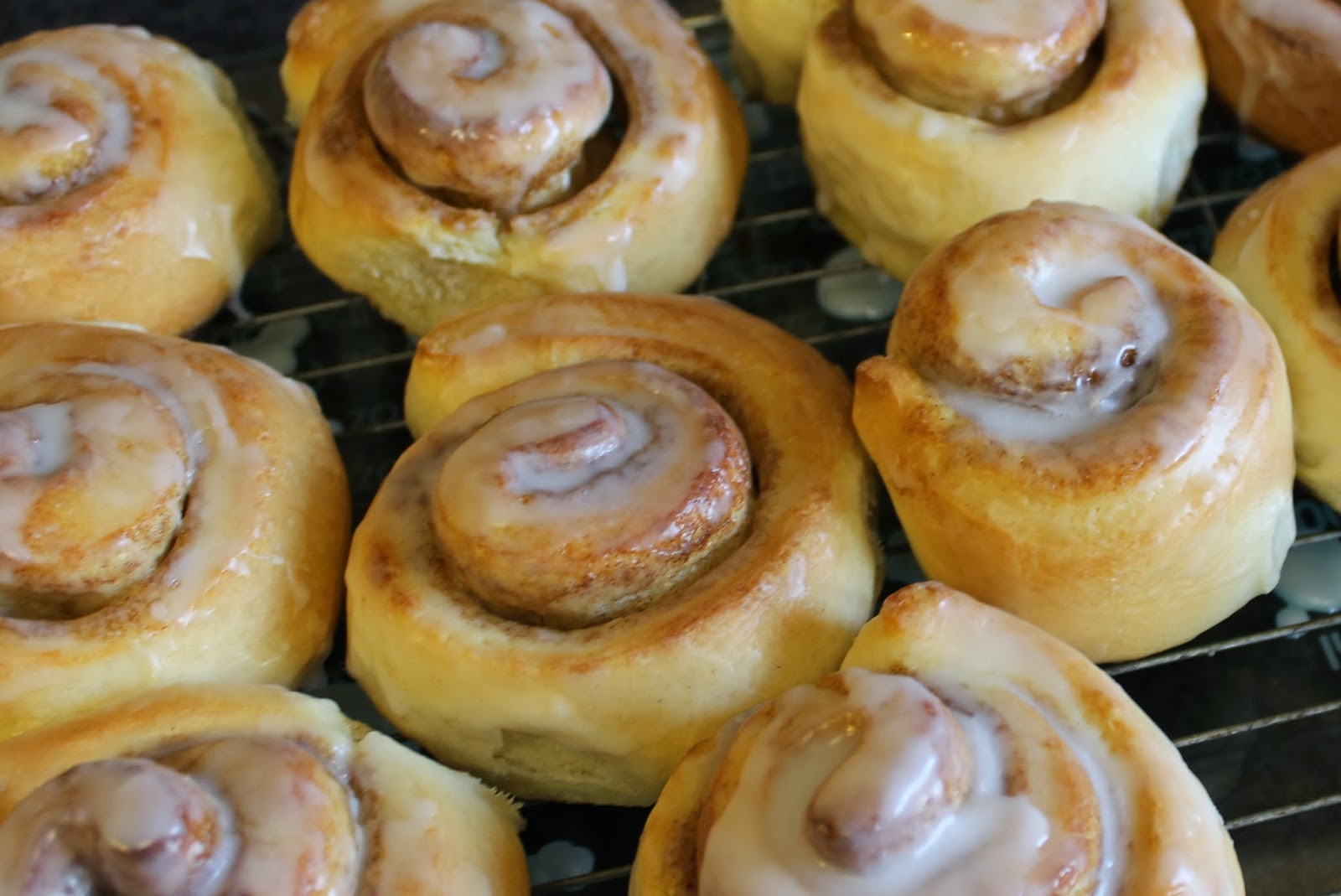 We Don't Eat Anything With A Face: Iced Cinnamon Rolls
