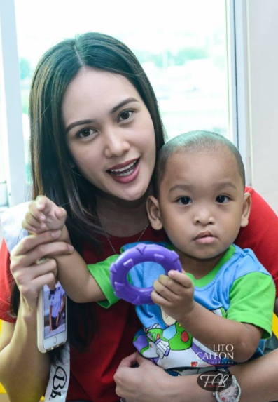 Nelda Ibe torn between showbiz and aviation