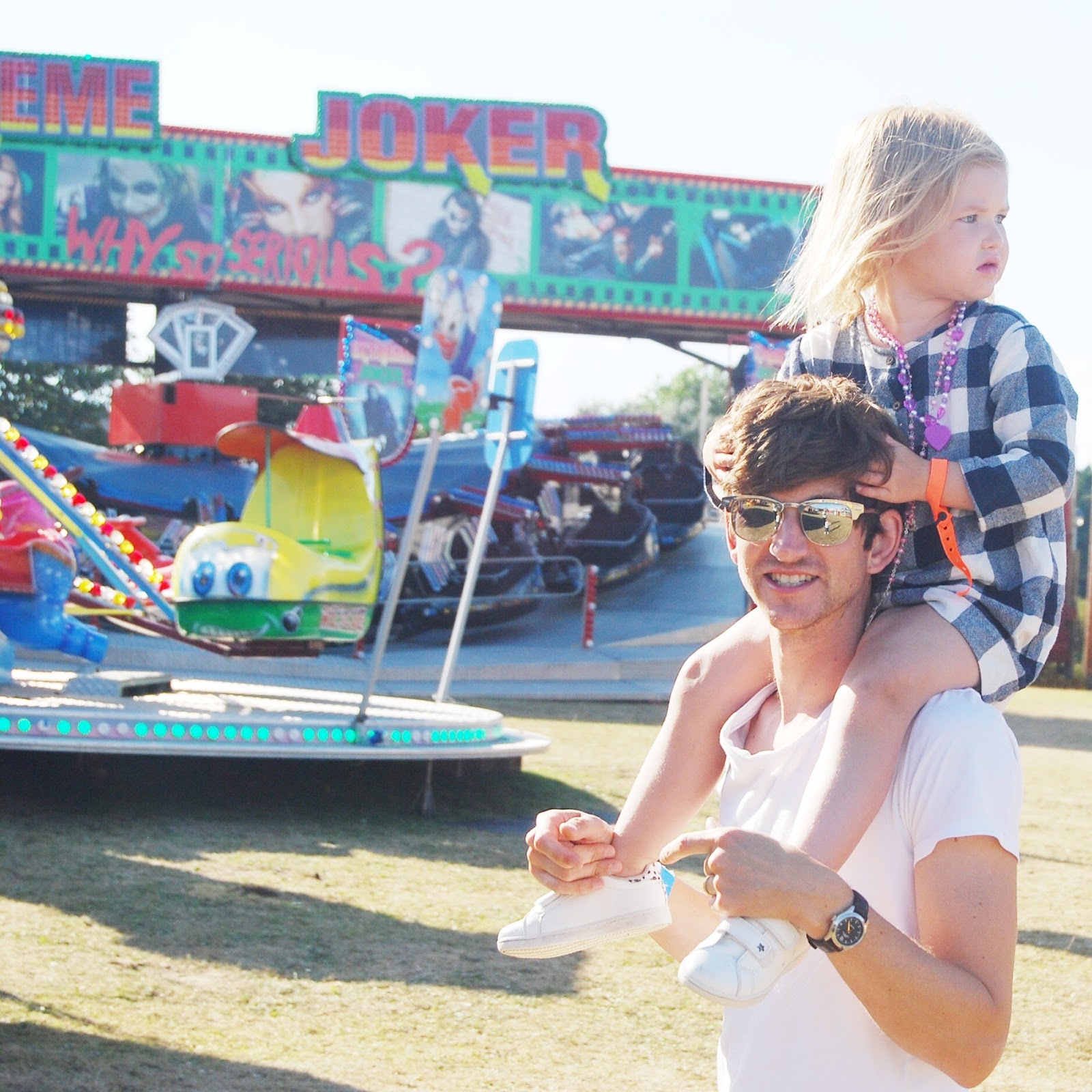 *FuN fAiR* | Brick Dust & Glitter