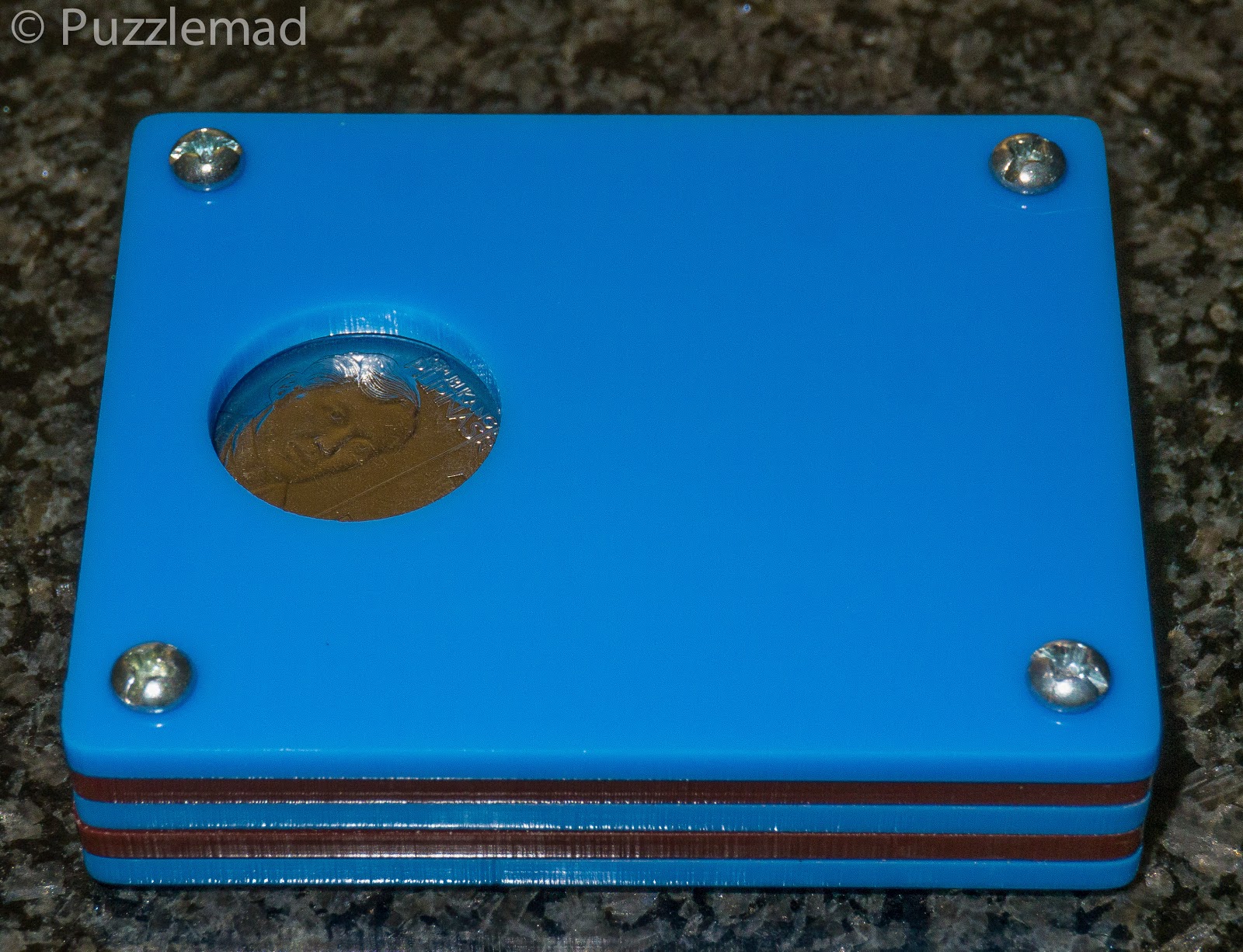 PuzzleMad: Rex Makes Perplexing Puzzles From Perspex!