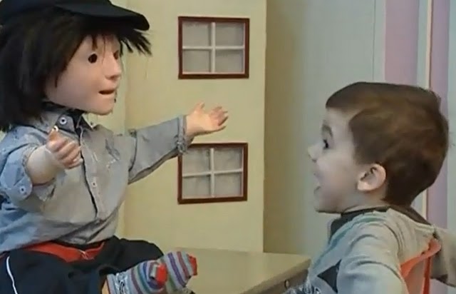 La Tecnología y sus Avances: Kaspar, un robot humanoide que ayuda a los ...