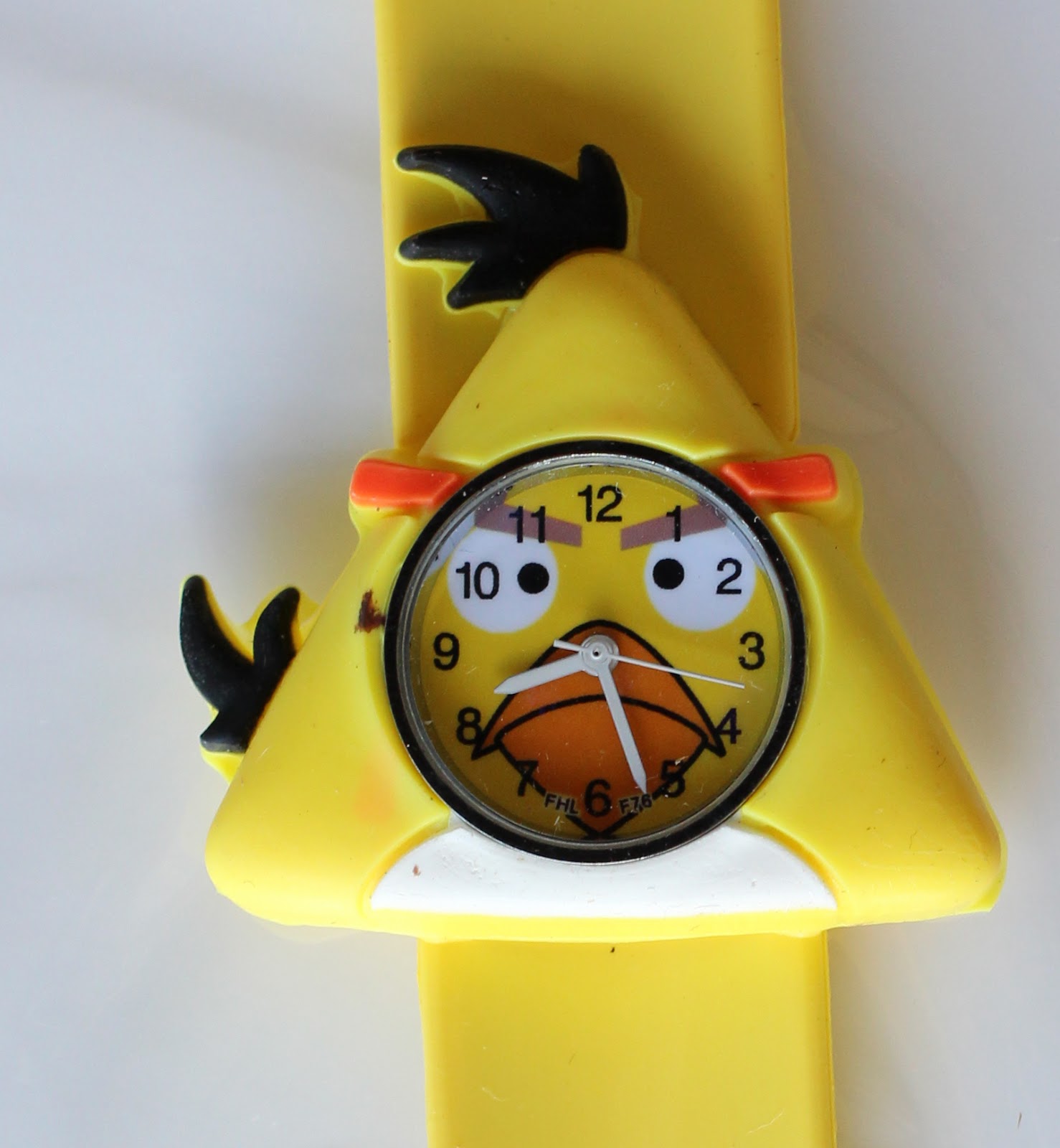 SCORPION WINBUY USA: New,Cute, Blue Yellow White ANGRY BIRD SLAP WRIST ...