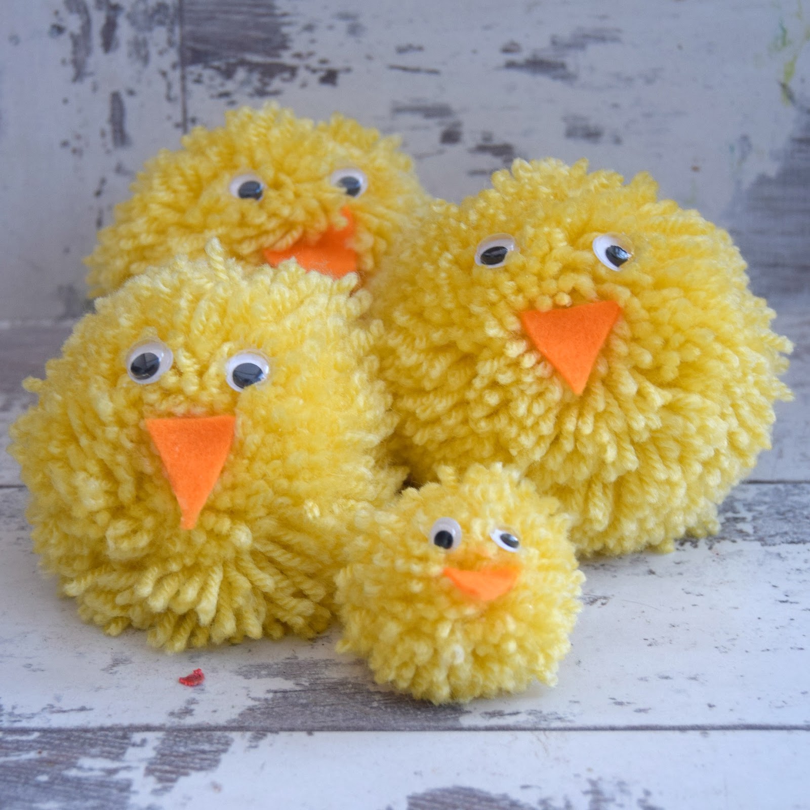 Wafflemama.: Kids Craft || Yarn Pom-Pom Chicks