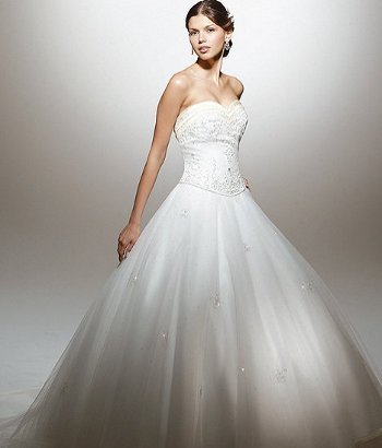 Cewek Asia: Macam-Macam Kerah Gaun Pengantin Modern