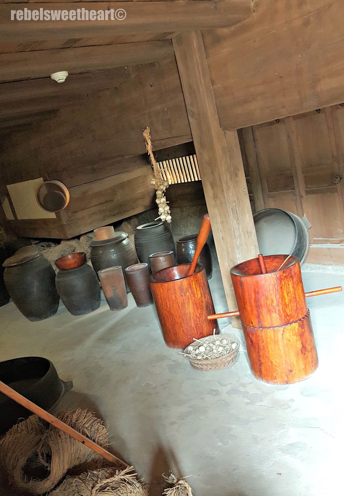 The Rebel Sweetheart.: Seoul Searching | Unhyeongung Palace + Goblin's ...