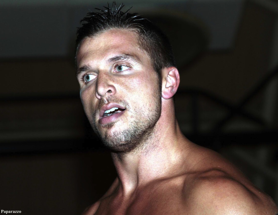 Beefcakes of Wrestling: More Luke Robinson