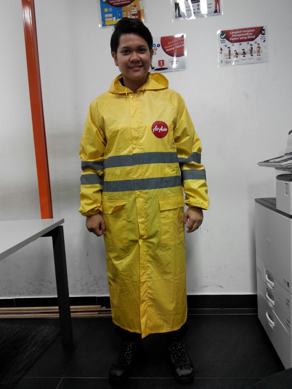 It's Mir Mira blog...: Kerjaya sebagai Ramp Agent ( Airasia )