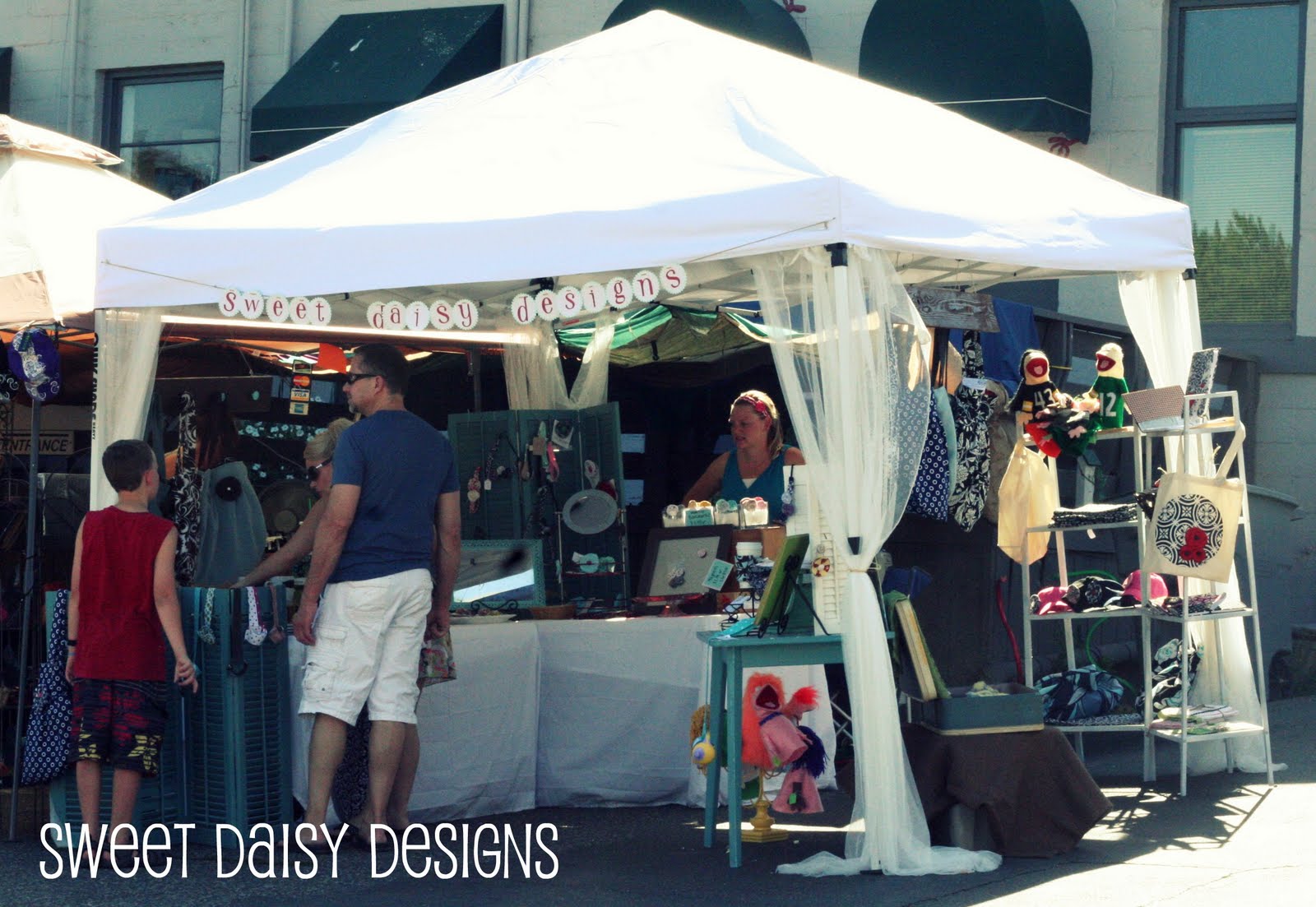 Sweet Daisy Designs: Craft Booth Design