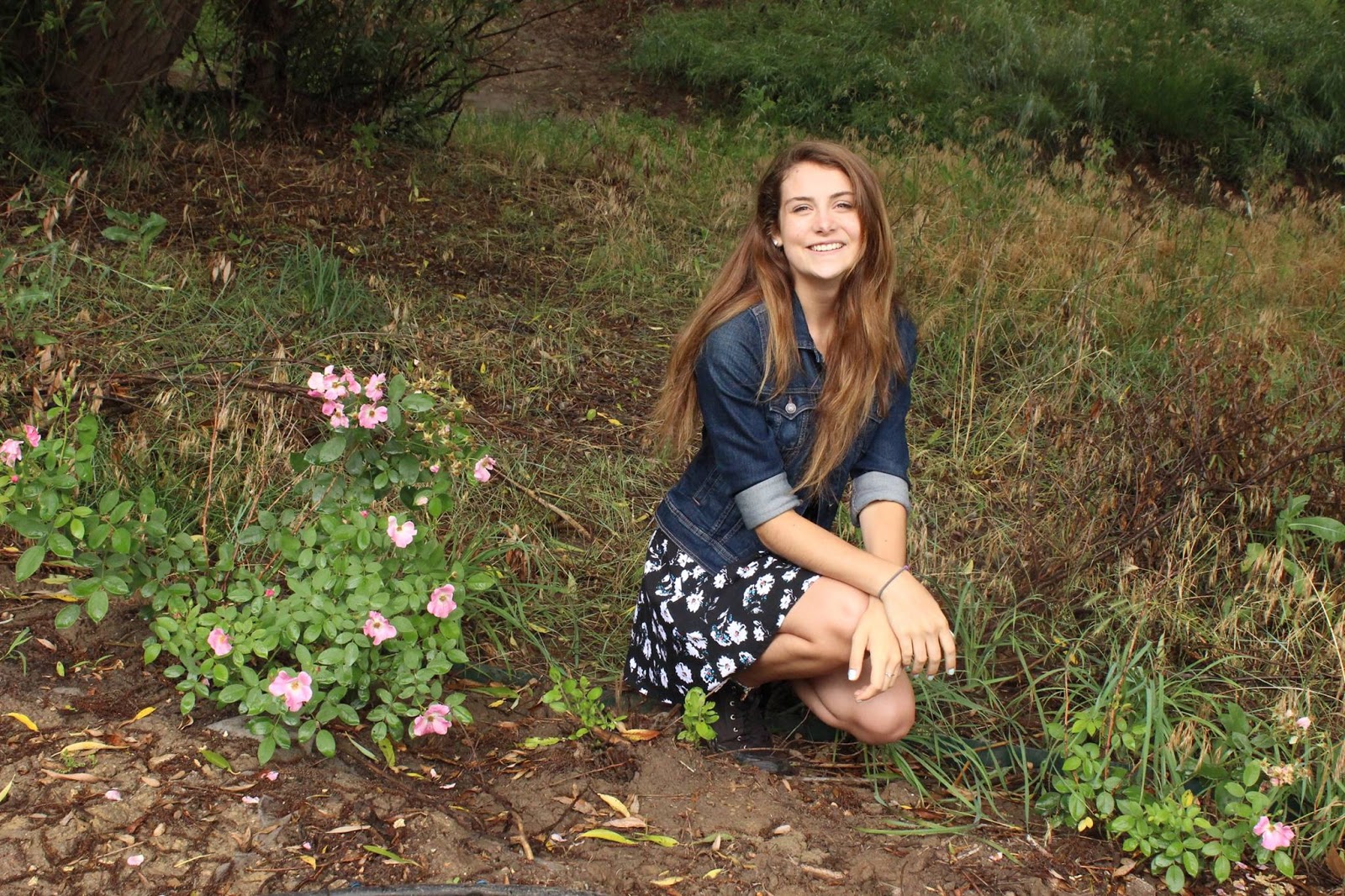 3 Girls and a Guy: English in the Life of Sarah Moore