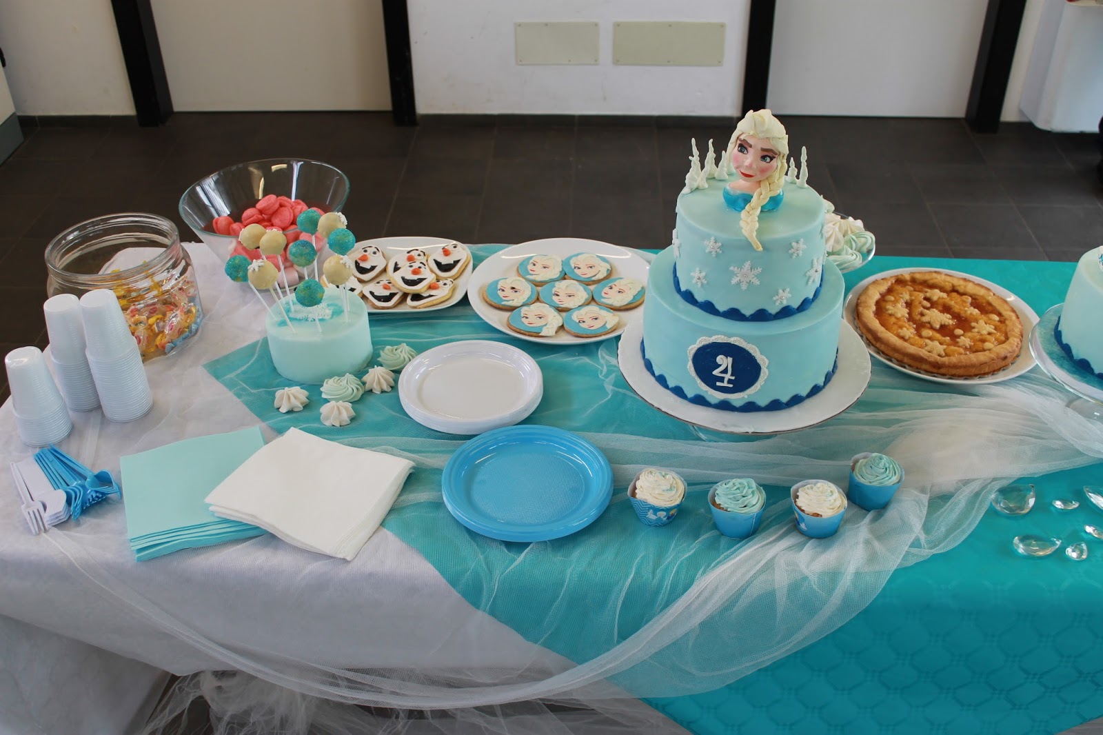 Le Delizie di Ve: FROZEN SWEET TABLE