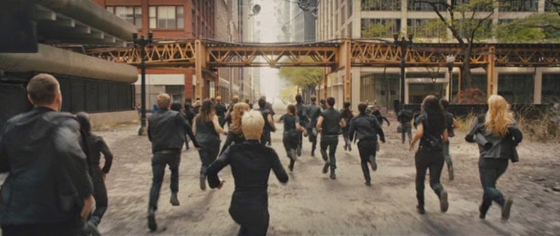 Divergent Movie Set