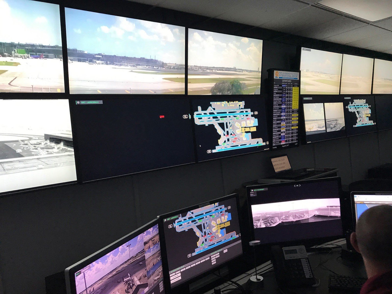 공항에 관제탑이 없다? 플로리다공항 - 항공여행