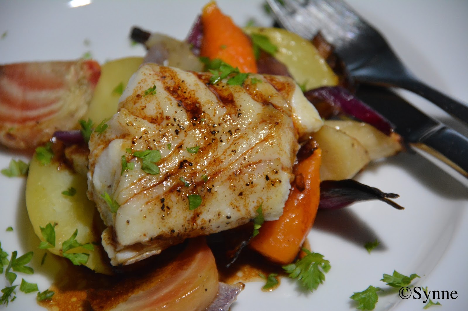 ganske enkelt: Torsk med bakte grønnsaker og soyasmør