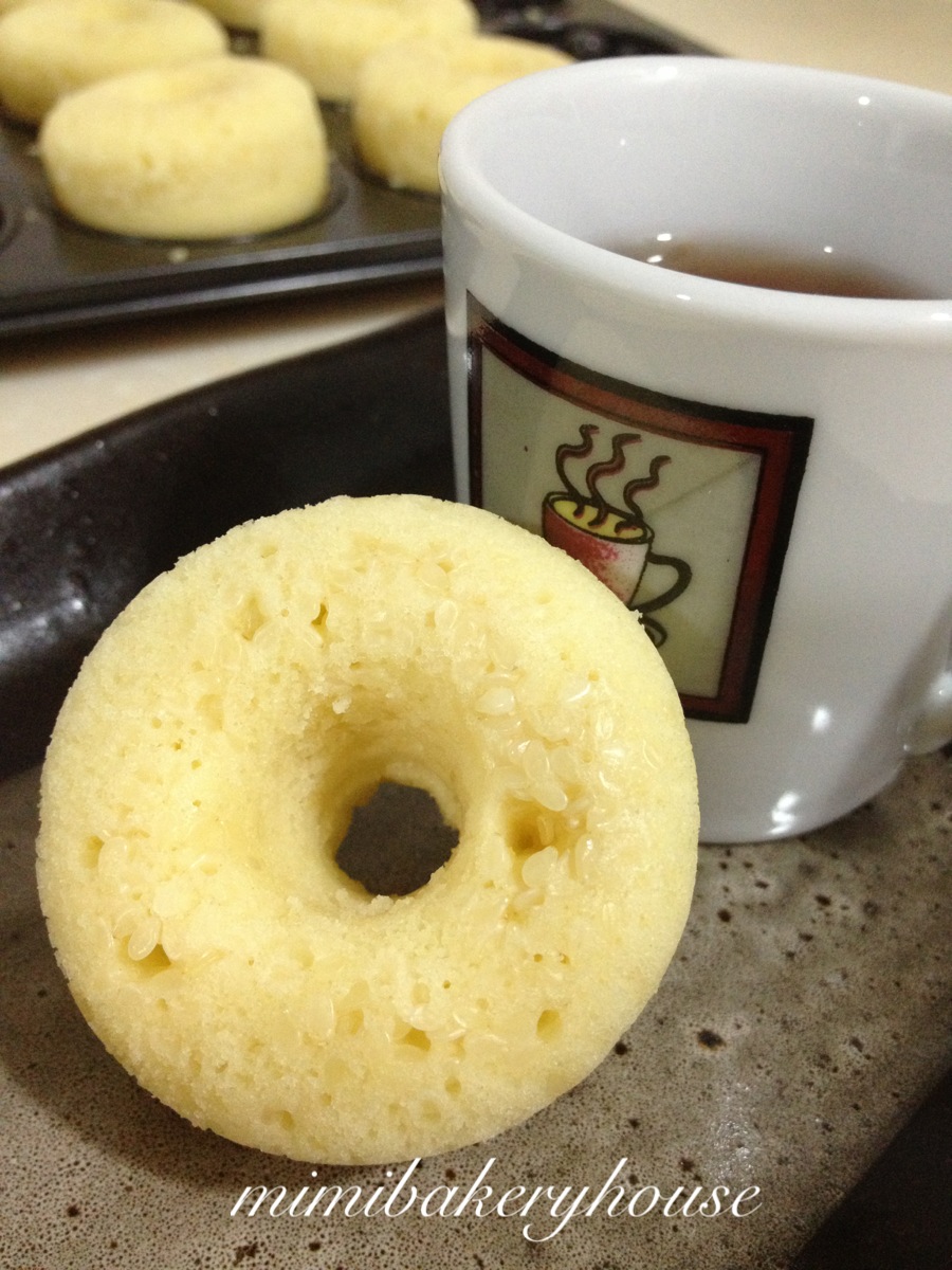 christeens blog: Sesame Wheat Steamed Donuts 芝麻全麥蒸面包