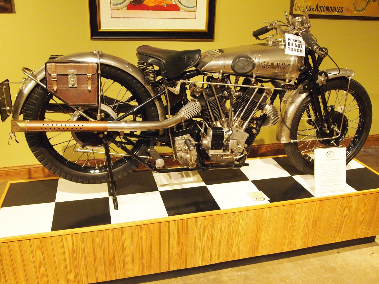 Red Wing Ironworks Motorbike Club ©: Annual motorcycle show at ...