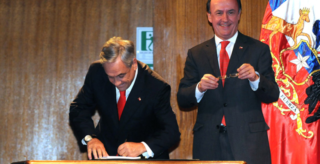 Great Left-Handed People: Latin American Leaders