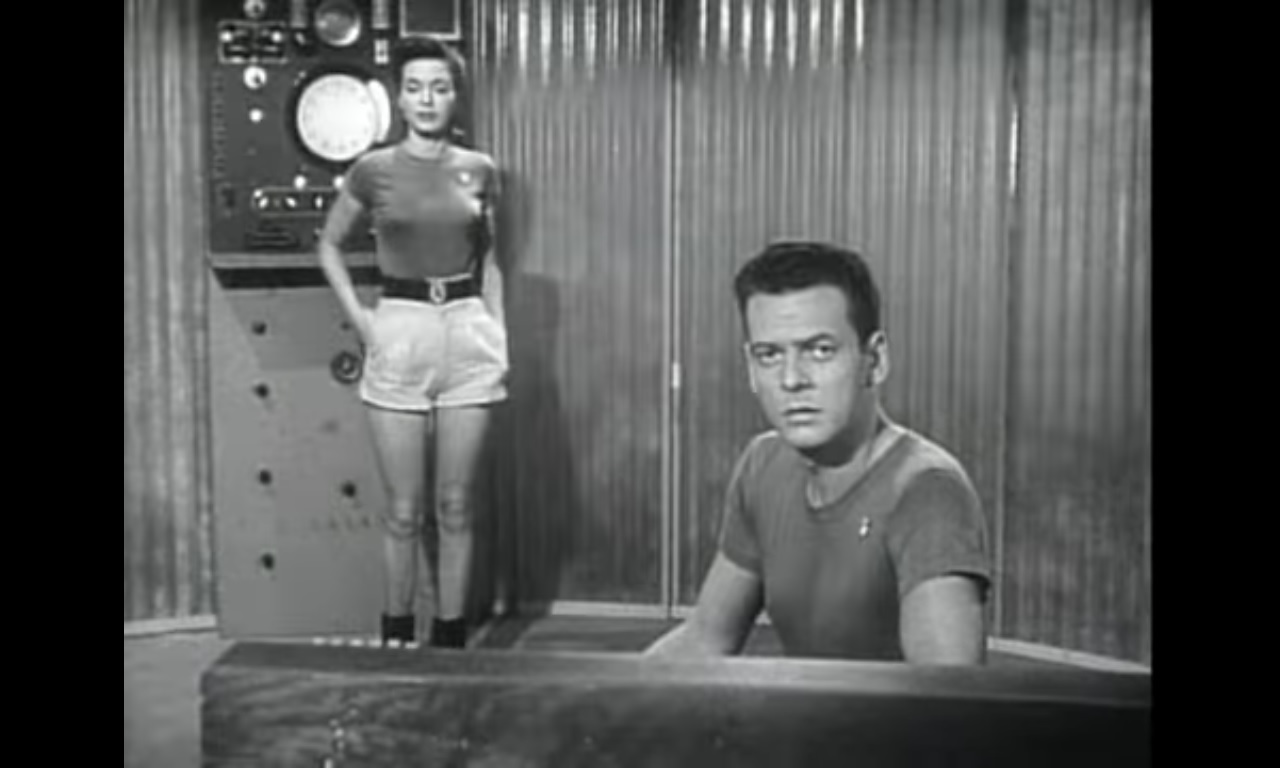 Rotten Reelz Reviews: 1950s Moon Movies: Project Moon Base