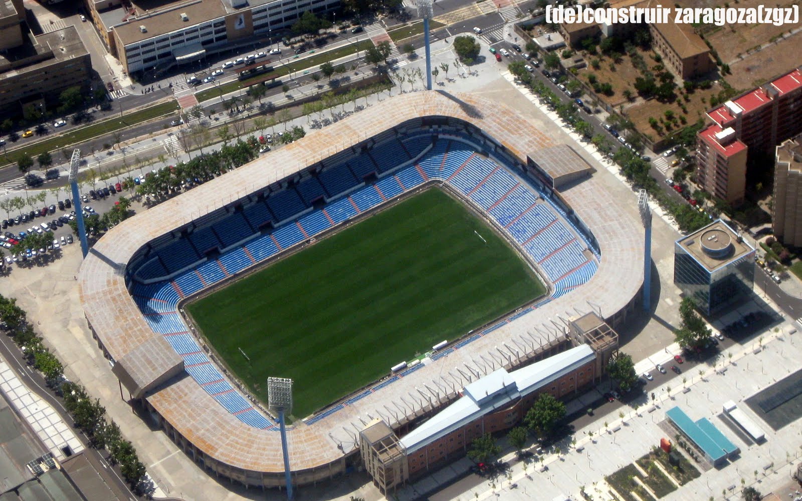 Foto aerea de la Romareda verano 2011 | (De)construir Zaragoza(Zgz)