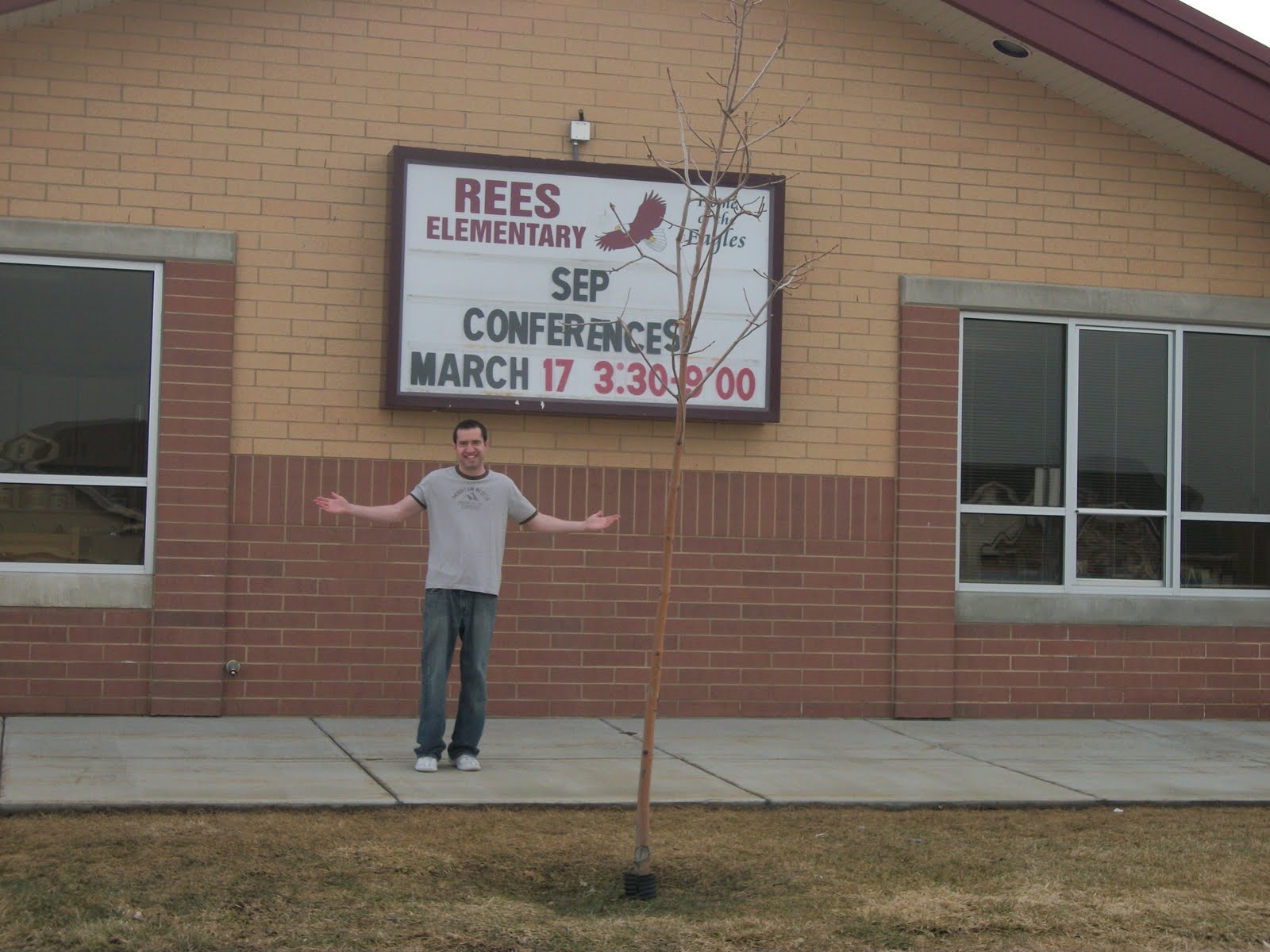 CRAZYREES: Rees Elementary school in Spanish Fork Utah