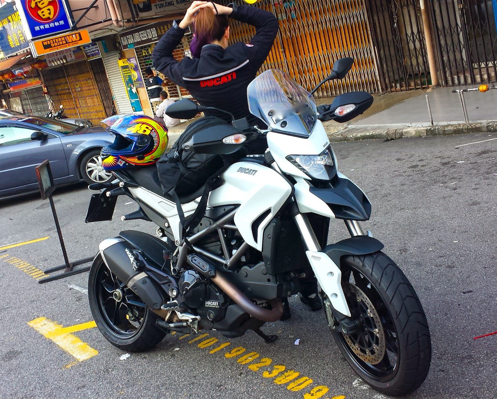 Vaune Phan: My Lil' Adventure with the Ducati Hyperstrada - Singapore ...