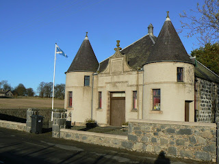 Peggy Stanton - Looking Out!