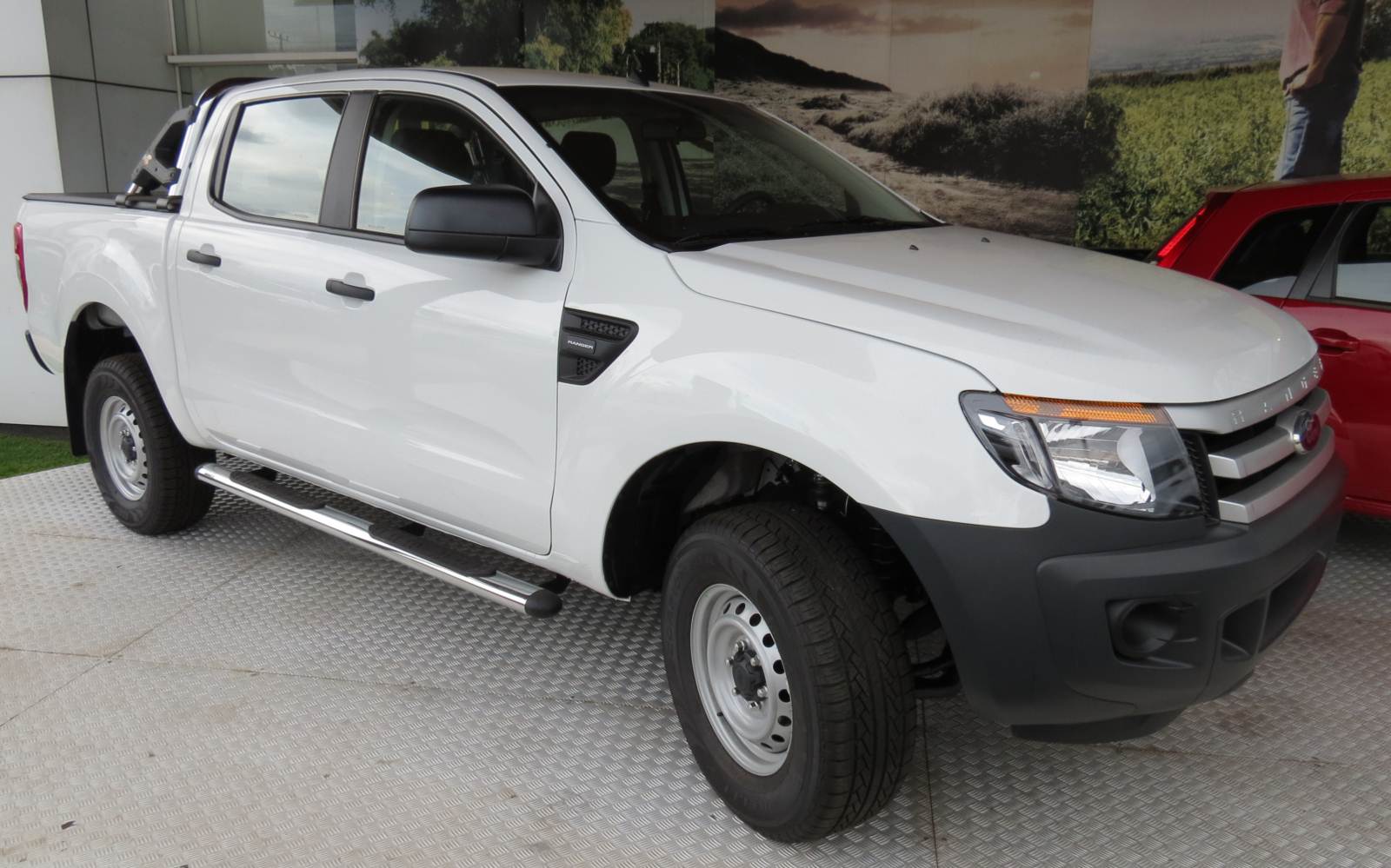 Ford Ranger Sport 2.5 Flex 2014: fotos, vídeo e especificações