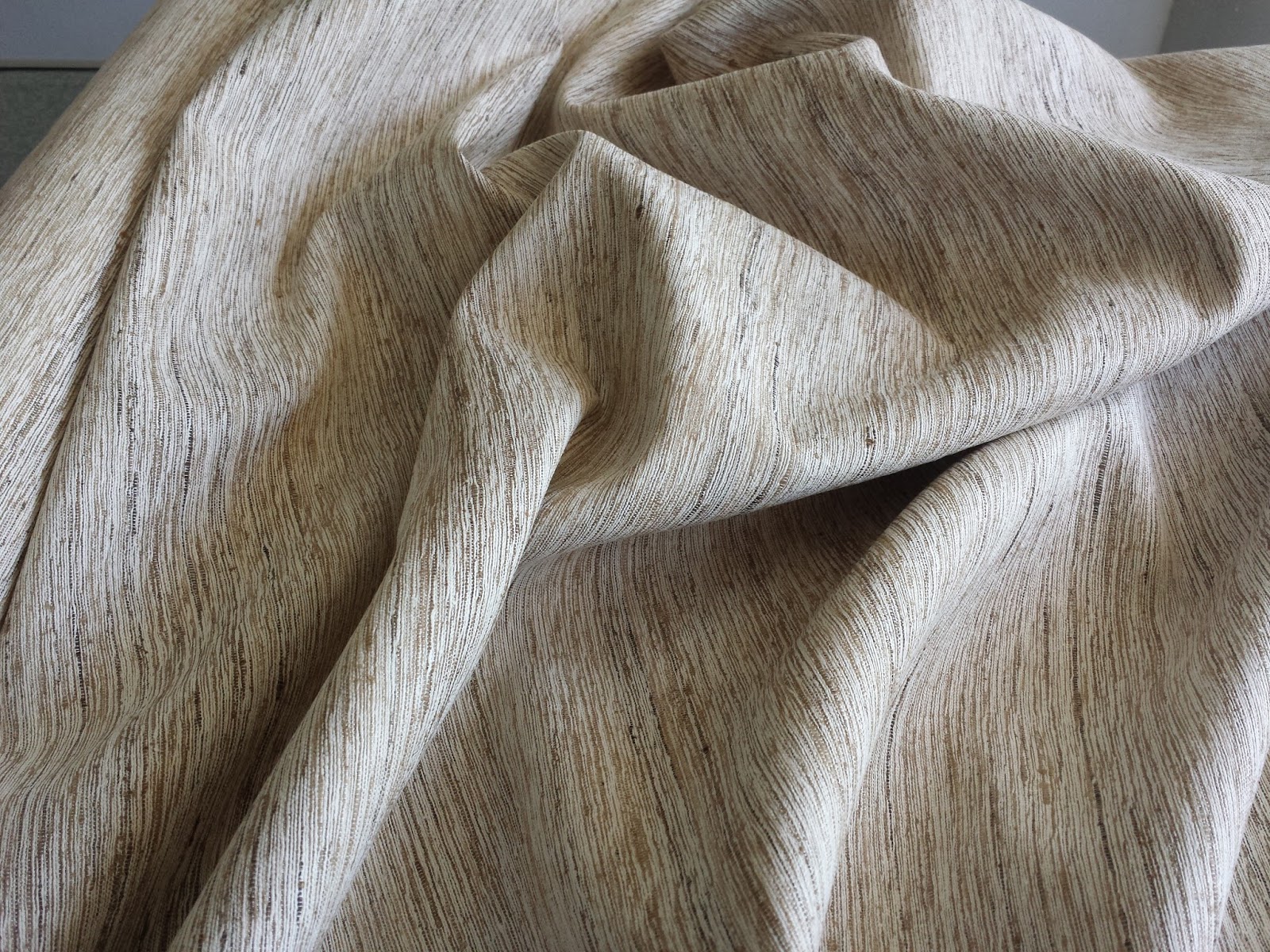 sedas finas de RAGU'S INDIASTYLE