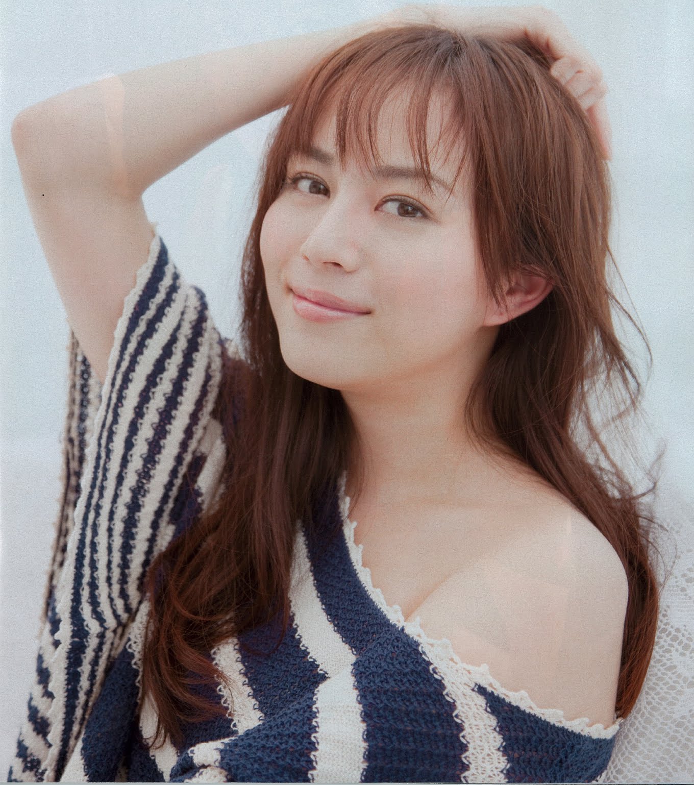 Nao Kanzaki and a few friends: Manami Higa turned 27 on June 14th #3! Even more terrific pics