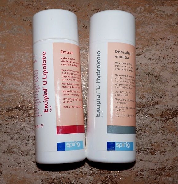 Labradoora: Excipial U Hydrolotio / Lipolotio