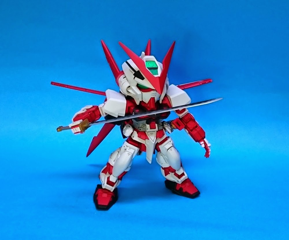Custom Build: SD Gundam Astray Red Frame Flight Unit