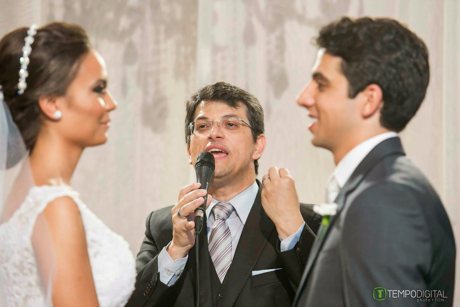 Casamento Karol ♥ Taiguara | Celebrante Fredh Hoss | Local Buffet ...