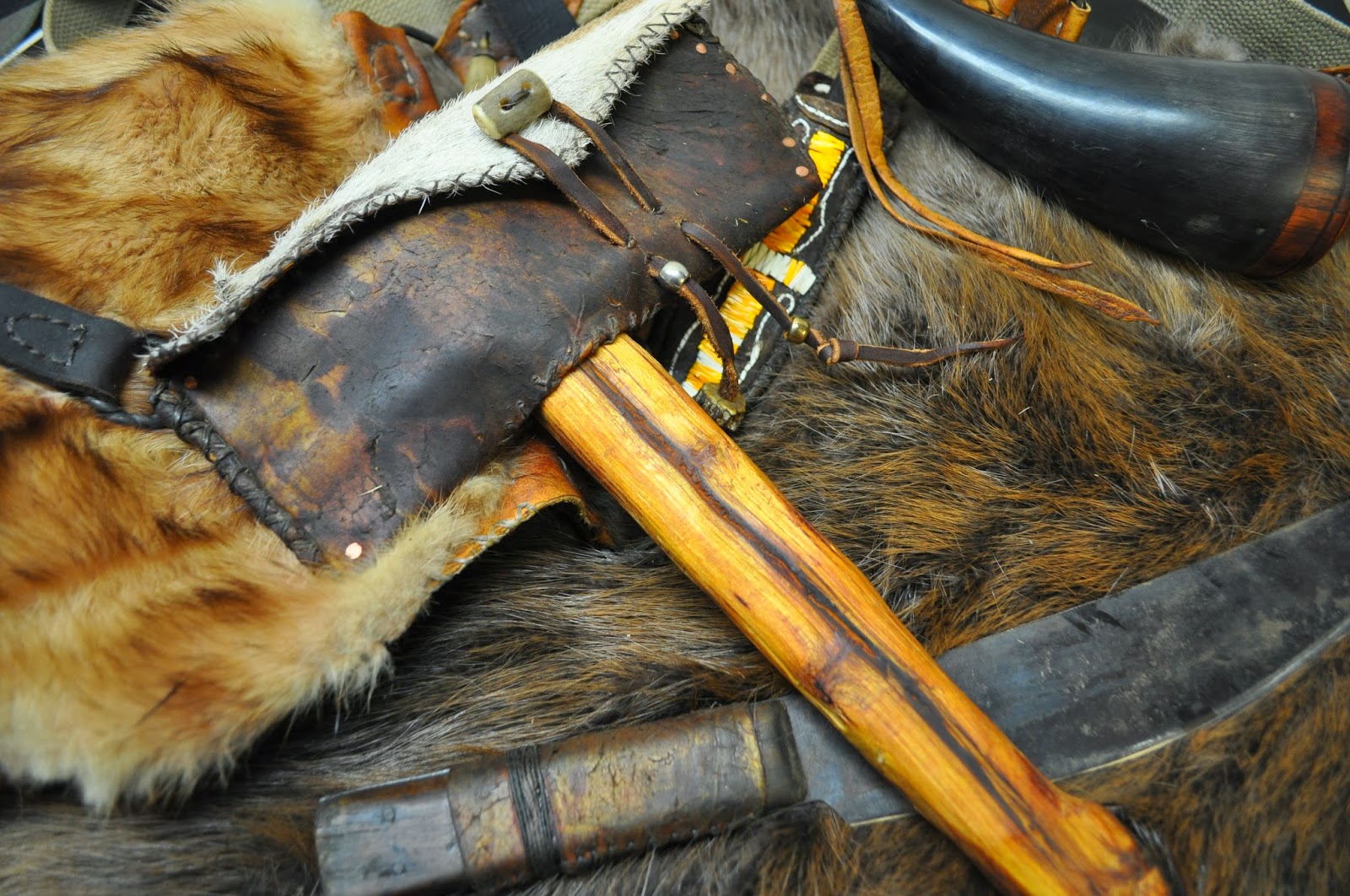 Skab Leatherworks: Tomahawk Baldric Rig