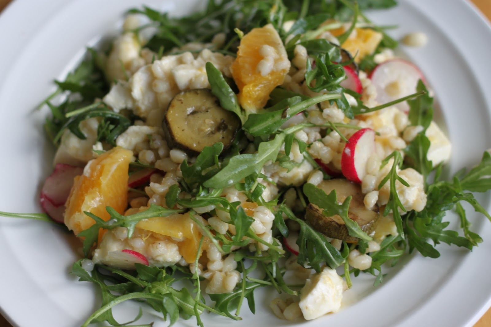 cuciNIAndo: Insalata di orzo perlato con arance e rucola