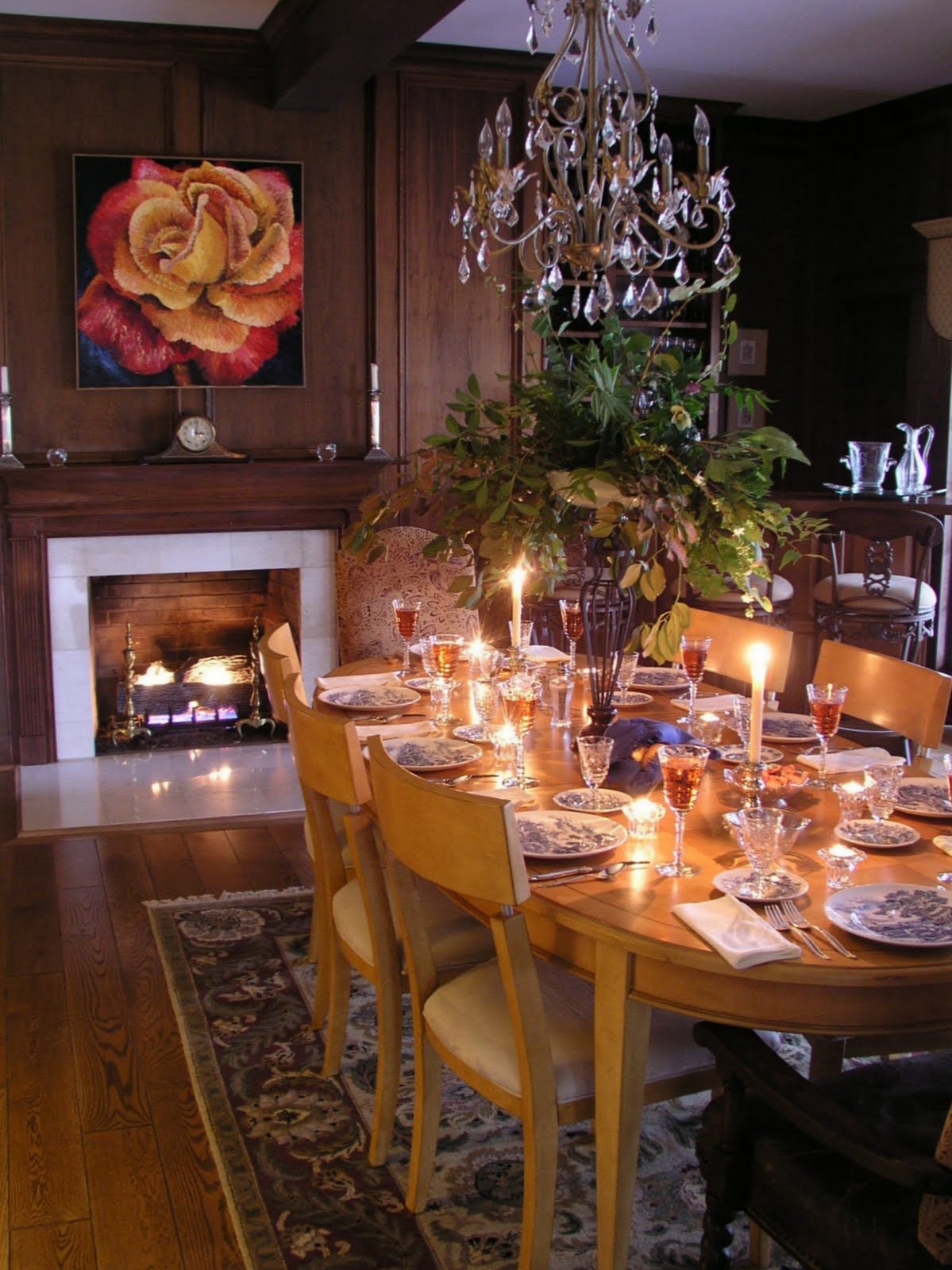 Affordable Accoutrements: Simply Vintage Table Setting!