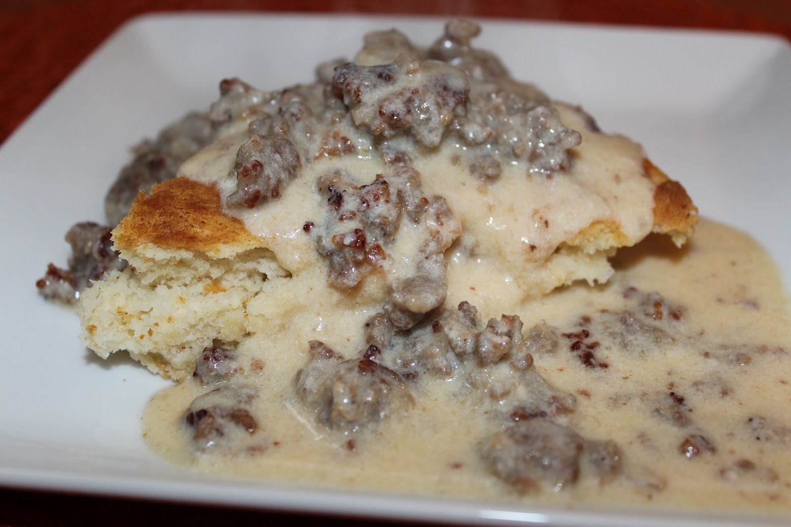 Michelle's Tasty Creations: Homestyle Biscuits and Gravy