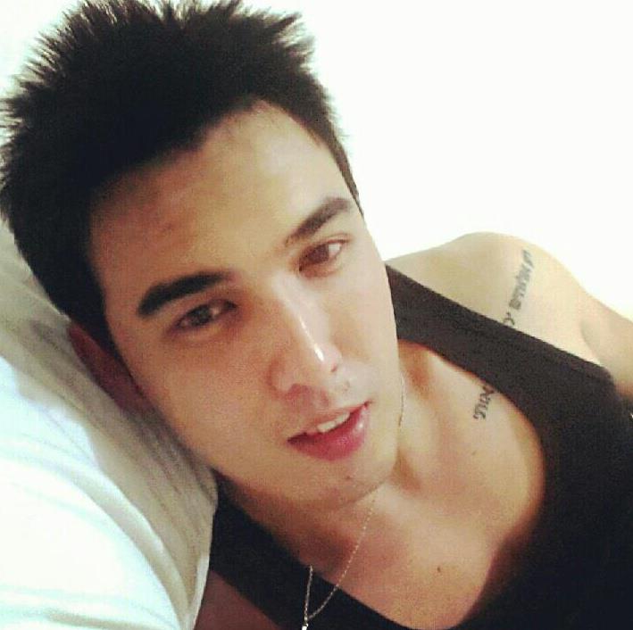 Piktiyur Op Da Dey: Albert Ryan Blanco Guinto