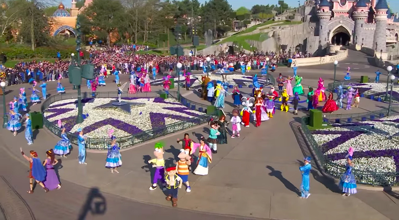 ImNotBad.com - A Jessica Rabbit Site: Disneyland Paris 25th Anniversary ...