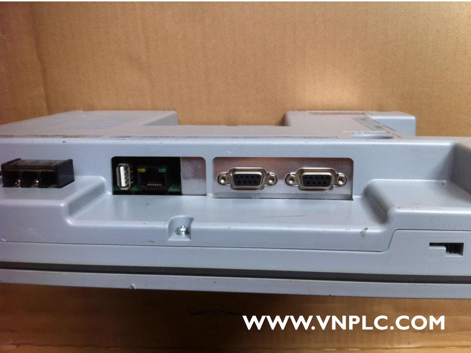 Màn hình M2I - XTOP12TS-SA - VNPLC.COM - Mua bán PLC, HMI, Biến tần ...