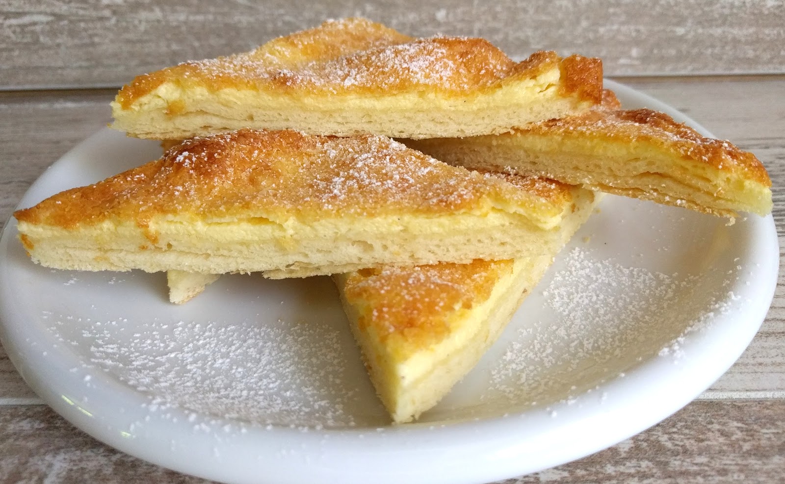 - Gefaltene Siebenbürger Rahm Hanklich