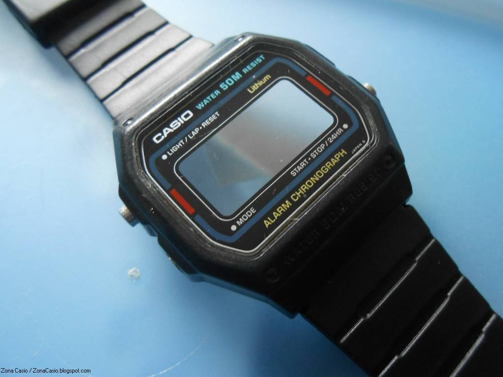 Zona Casio: Recuperando el Casio W-10 de Carlos