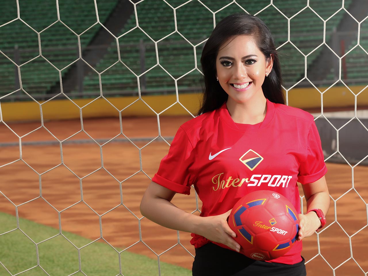 Biodata Putri Viola dan Foto Terbaru - Kumpulan Biodata Profil Artis