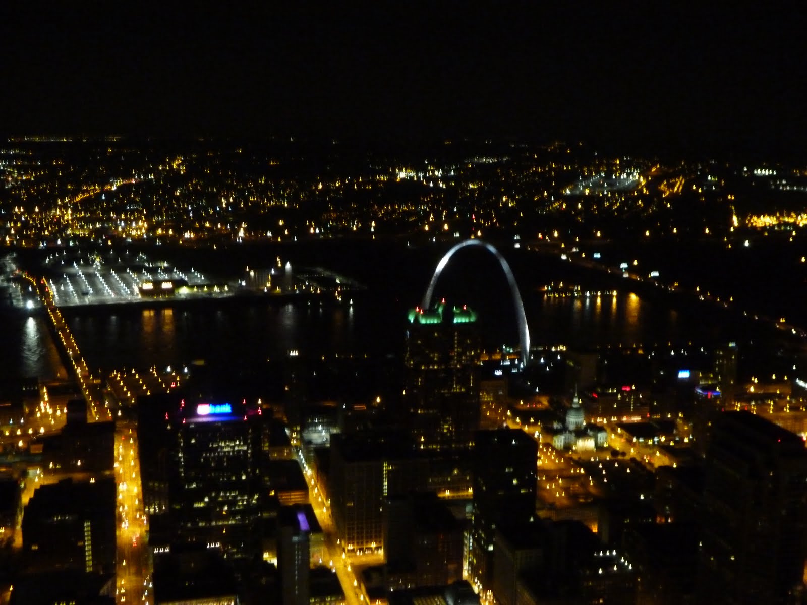 Airship Ventures: Night Flight overhead St. Louis