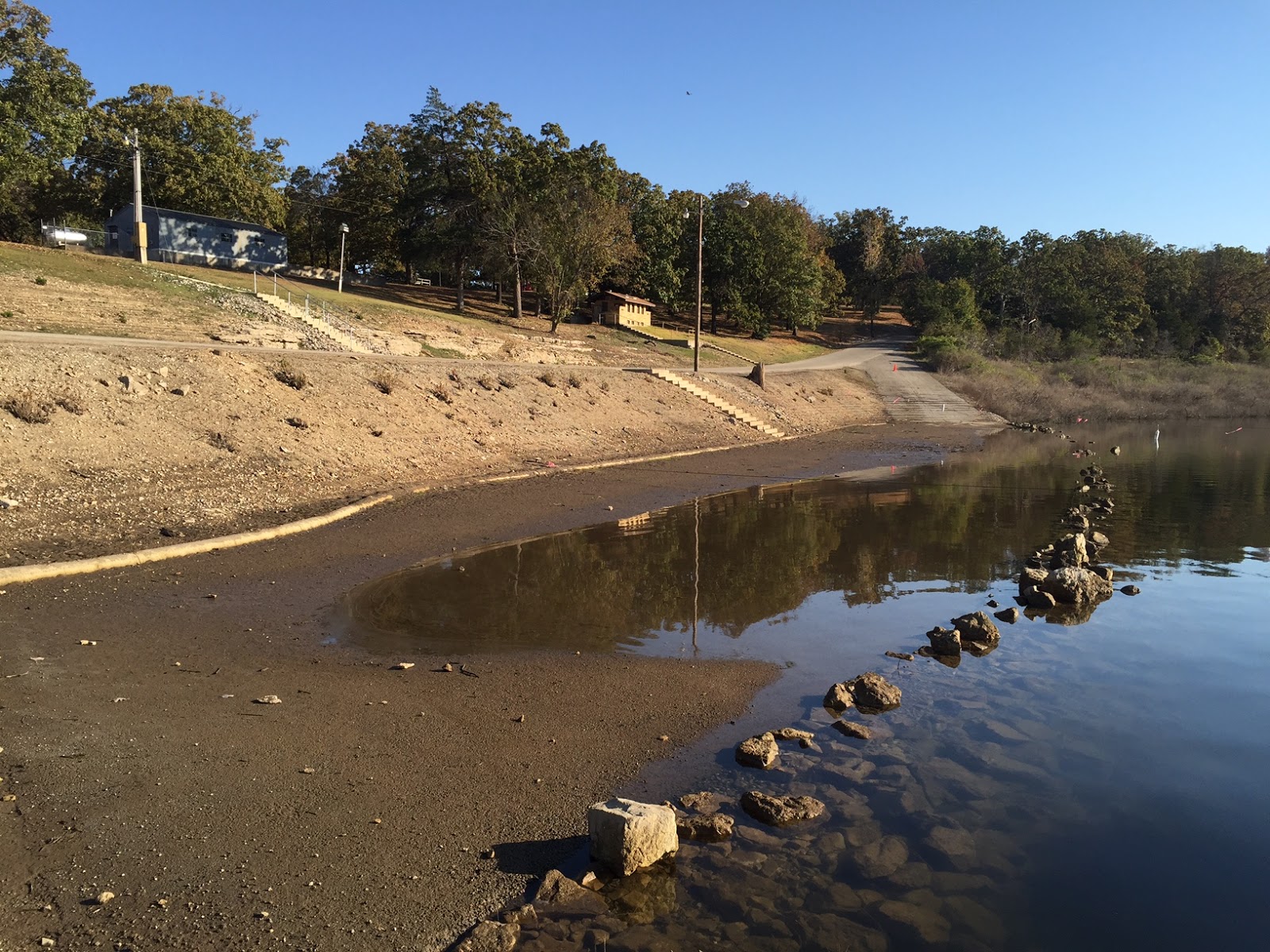 Welcome to Pontiac Cove Marina on beautiful Bull Shoals Lake