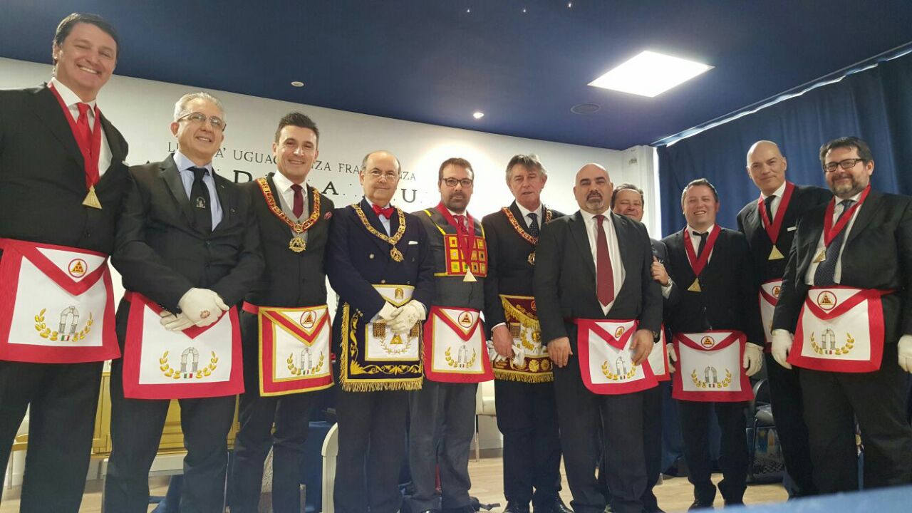 Blog dell'Arco Reale - Rito di York: Cresce il Rito di York. Un nuovo ...