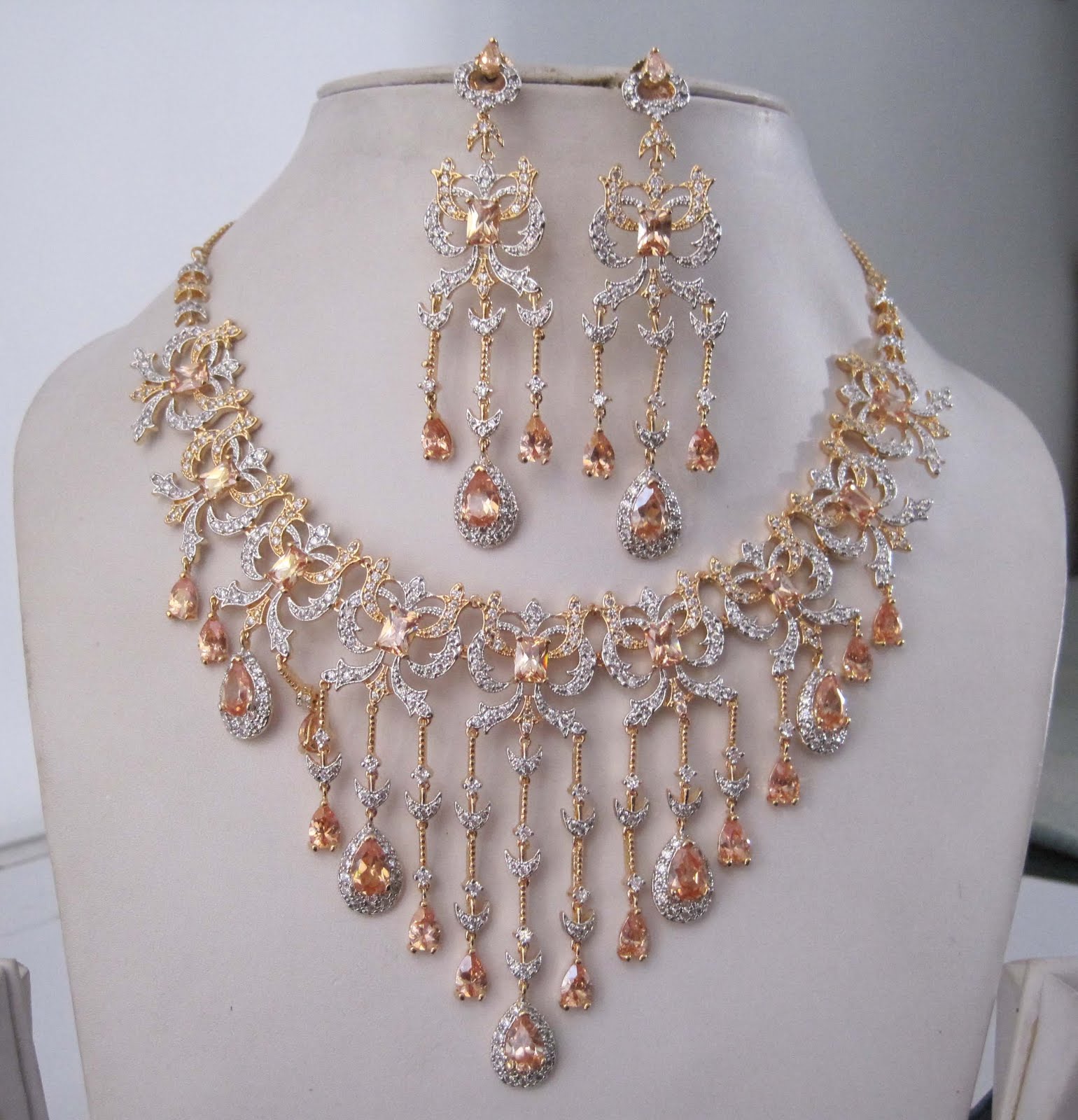 Tips Gaya Masa Kini: Macam - Macam Aksesoris 2016