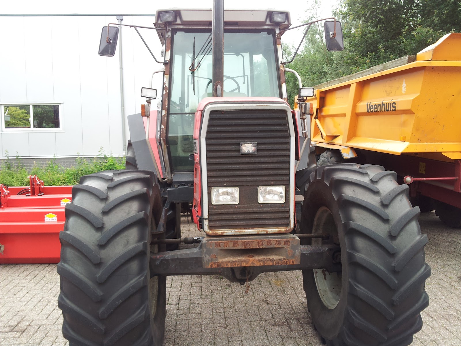 Tractoare Germania: Massey Ferguson 3125 125CP 1992 12000 ore 13000 Euro
