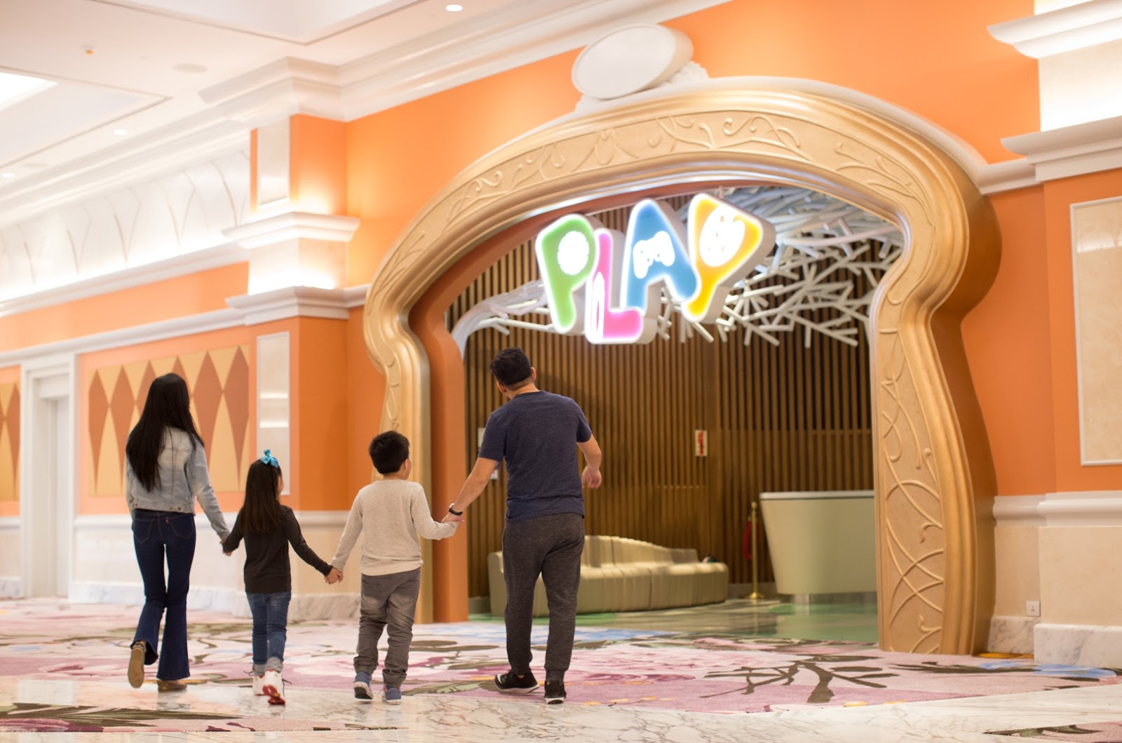 Okada Manila Unveils The Garden, Welcomes the Yuletide Season with ...