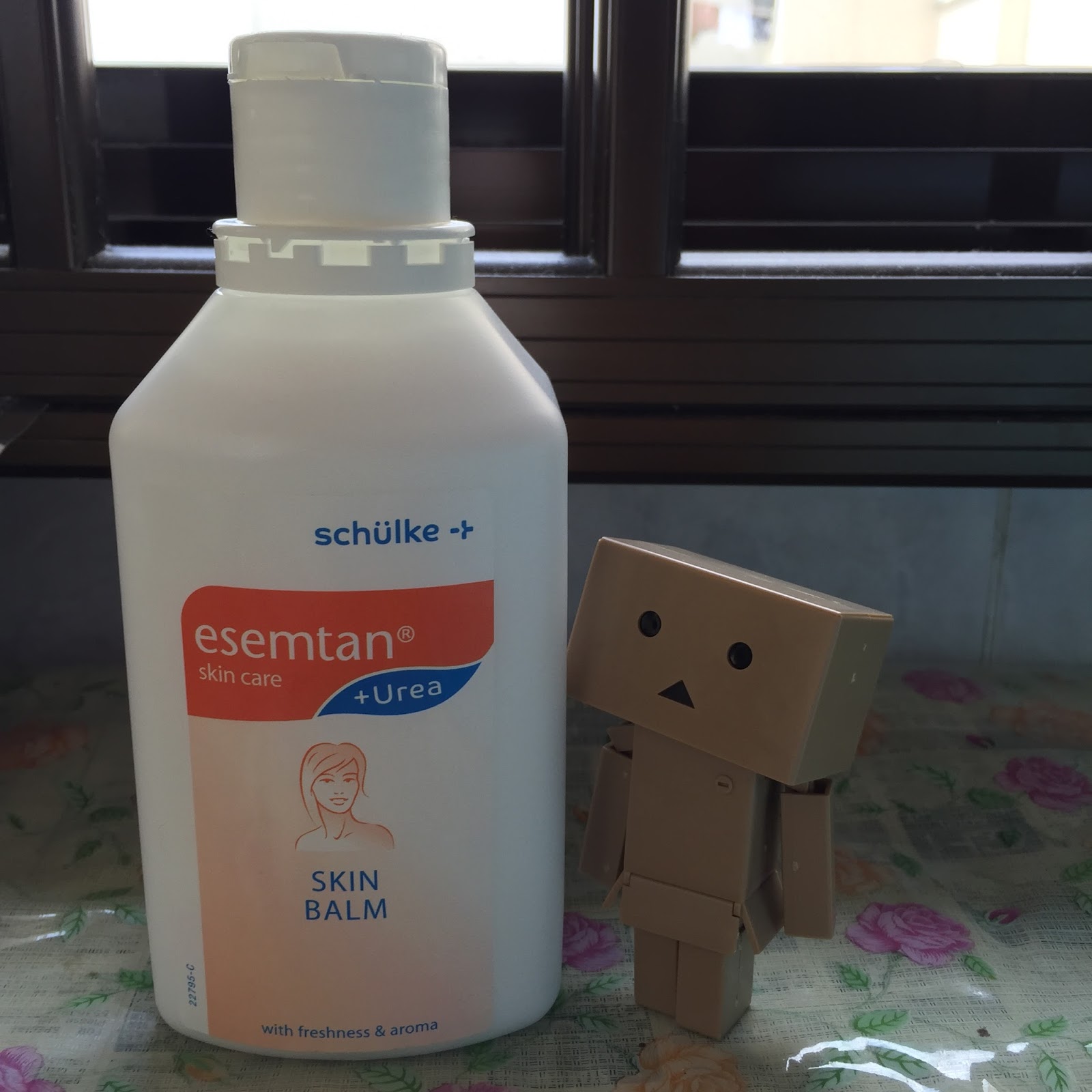 [review] Esemtan Wash Lotion and Skin Balm - Popiah's