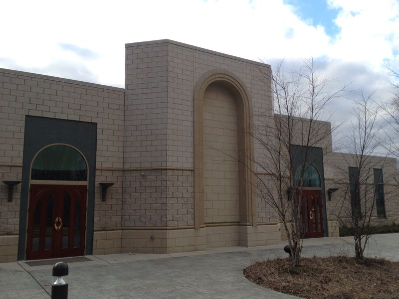 Ahmadiyya Mosques: Mahmood Mosque - Detroit Michigan USA